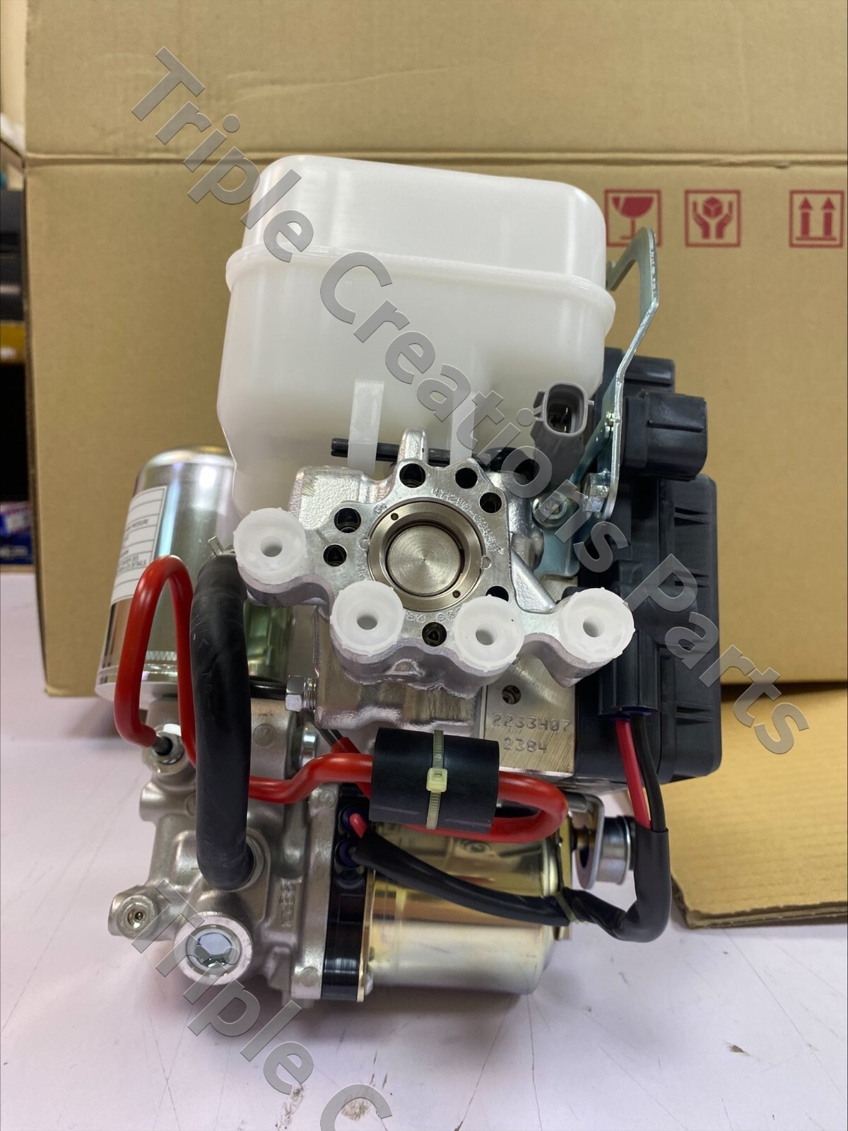 Genuine Toyota 47050-60410 Brake Booster Assy W/Master Cylinder ...