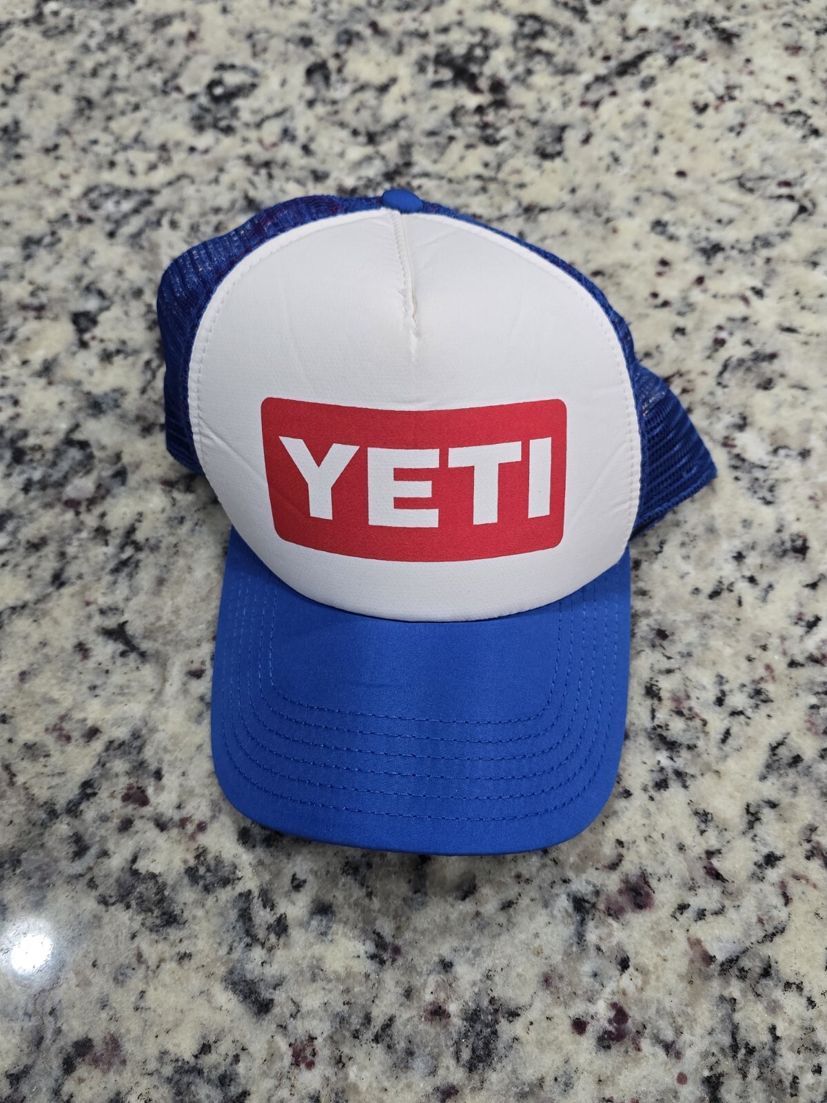 Yeti Snapback Trucker Hat Logo Badge Red White Blue M… - Gem