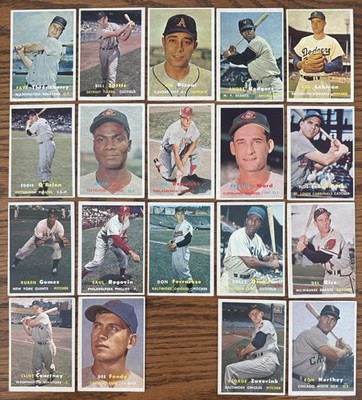 1957 Topps Baseball 19 Card Lot, Bill Tuttle, Faye Throneberry, Vgex-Ex ...