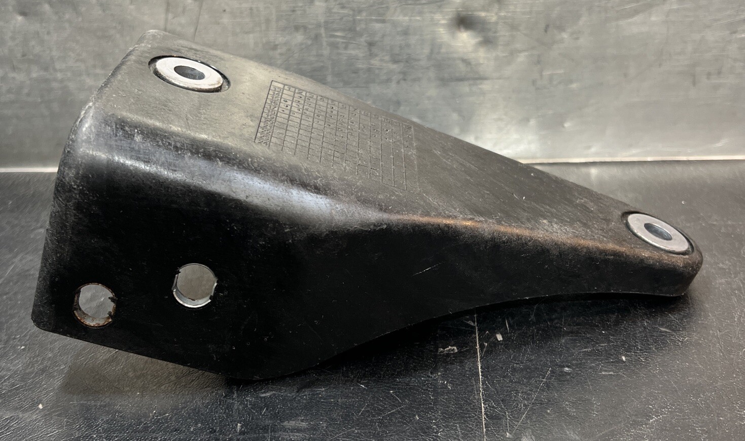 MERCEDES BENZ W447 VITO FRONT PANEL OF THE BRACKET MODULE LEFT SIDE ...