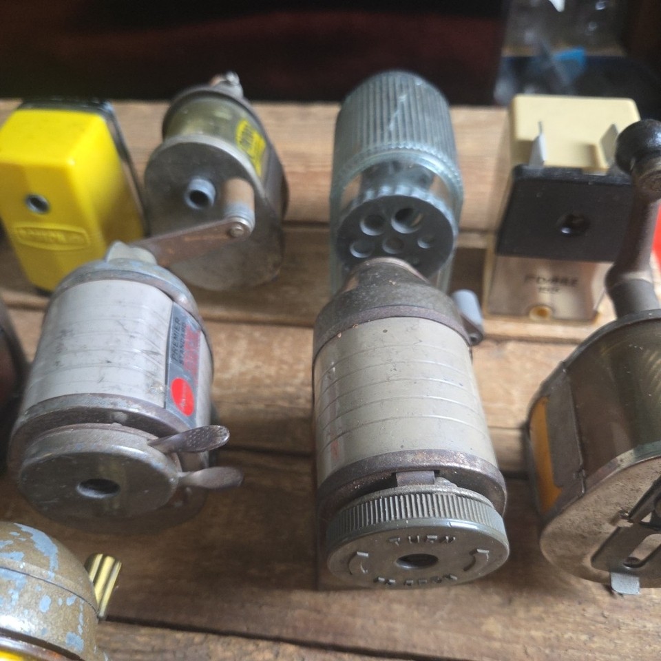 Mixed Make Assorted Lot Of 11 Vintage Hand Crank Pencil Sharpeners ...