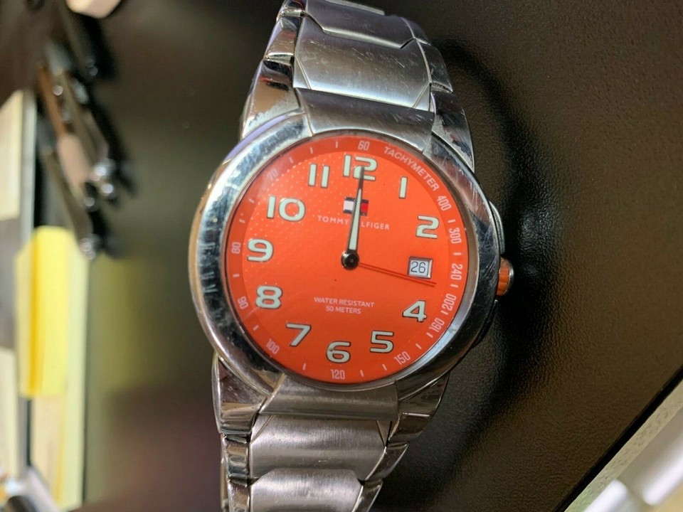 Tommy Hilfiger Unisex Watch F90267 water resistant 50m EUC Needs ...