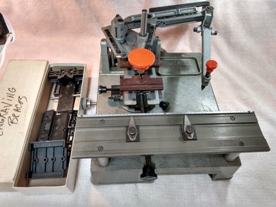 Engraving - Engravograph New Hermes Engraver Machines