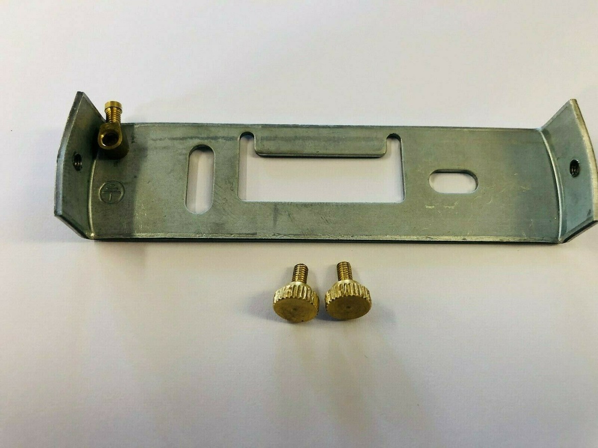 Ceiling Light Mounting Strap How To Install A Ceiling Light | DIY