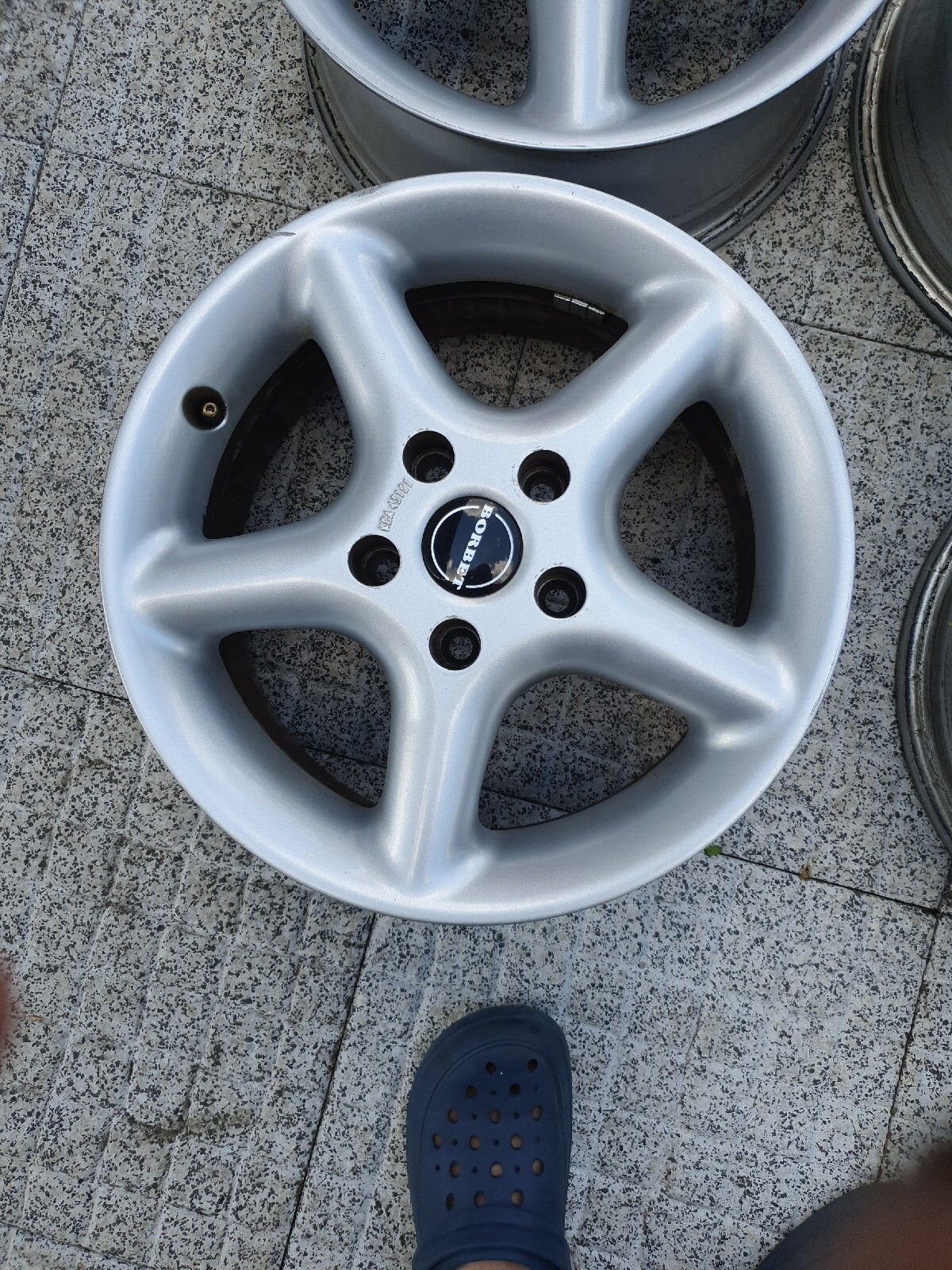 4x Stück BORBET 15 Zoll Alufelgen 7Jx15 ET35 CF 70535 VW Golf 5, 6 VW ...