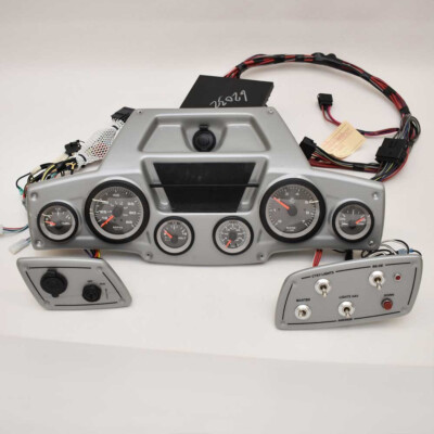 Tracker Boat Dash Panels Teleflex Gauges Switches 335607 - 3PC - Cracks ...