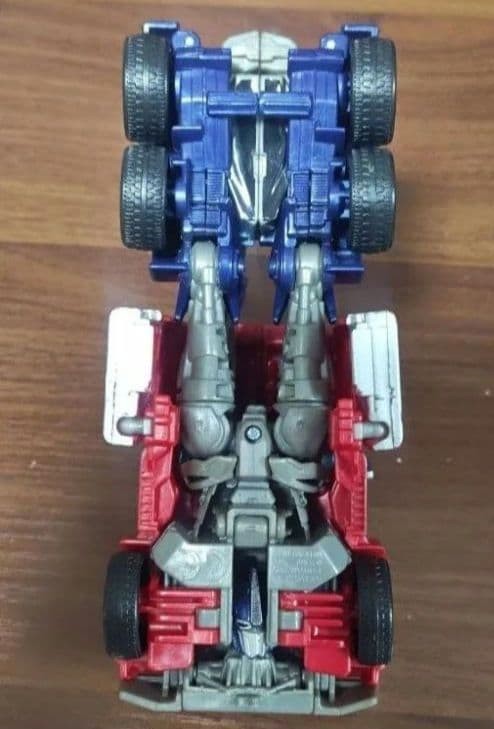 Transformers Prime Optimus Prime Figure Used Marked Wear | eBay Australia