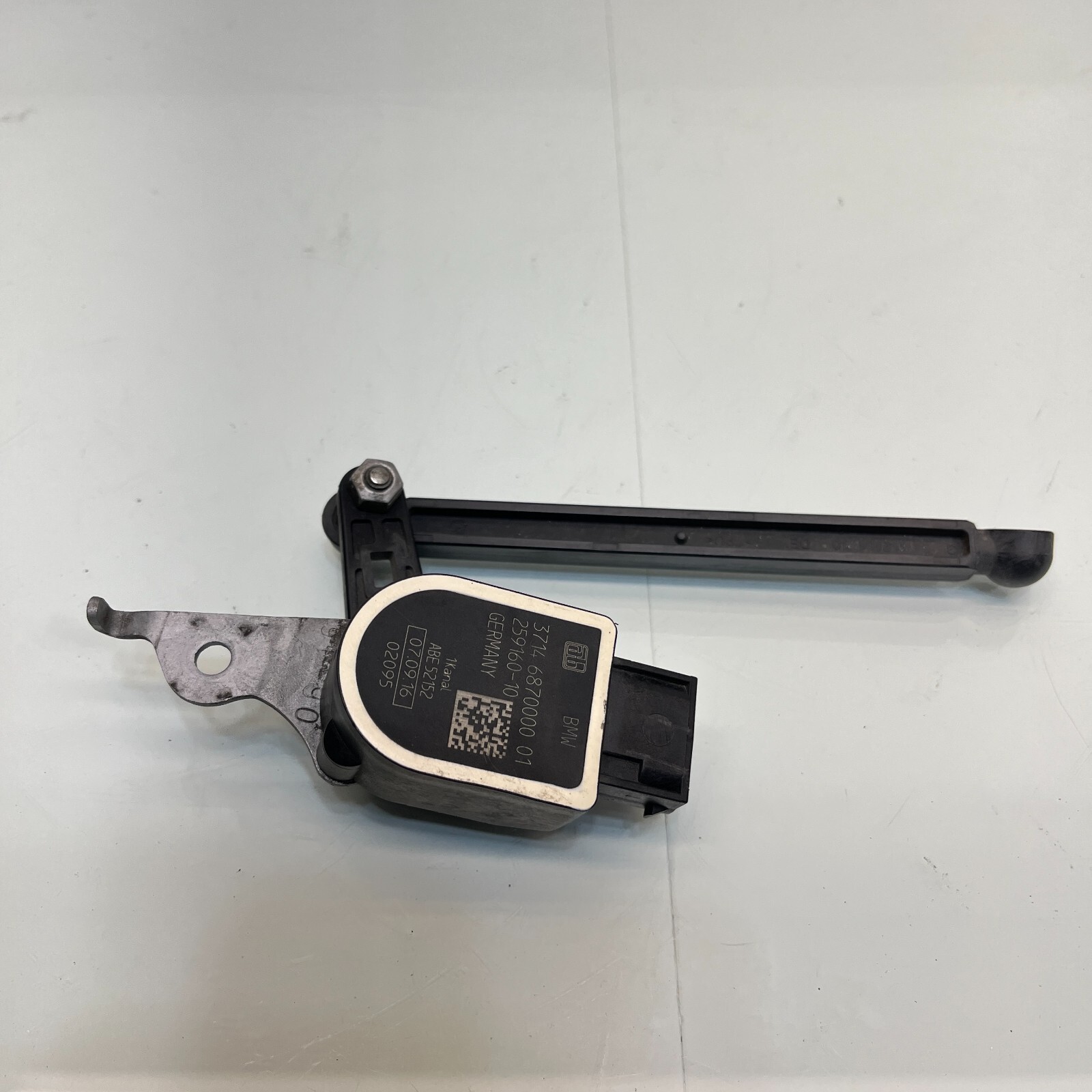 BMW 1 2 3 4 5 SERIES F10 F20 F22 F30 F32 REAR HEADLIGHT LEVEL SENSOR ...