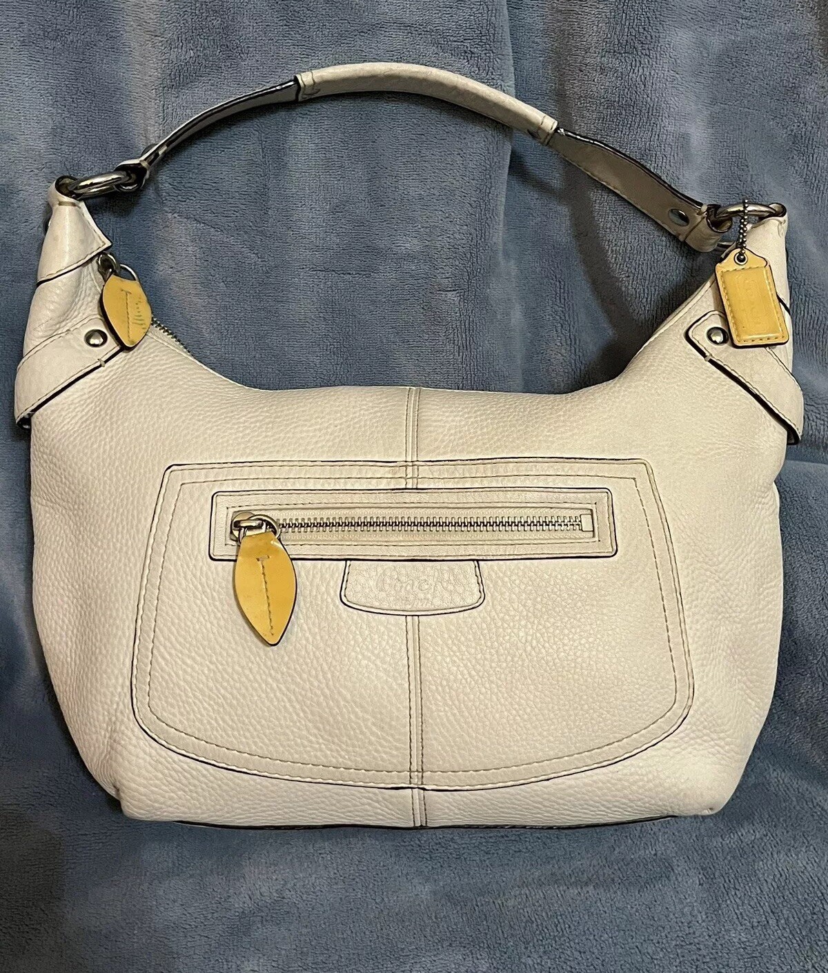 COACH Vintage Penelope Ivory Cream Pebbled Leather Sh… - Gem