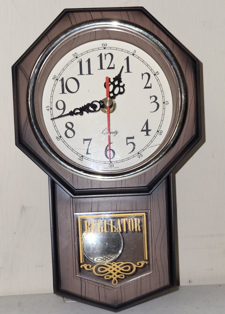 Tianguan Regulator Quartz Battery Operated Clock M5 1888 Plastic WORKS ...