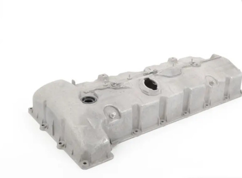 NEW BMW 5 E60 ENGINE VALVE COVER 11127548274 7548274 06-06 ORIGINAL | eBay