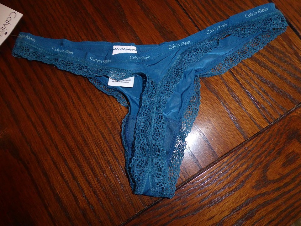 NWT CALVIN KLEIN BOTTOMS UP THONG PANTIES W/ LACE TRIM D3445 8BS TEAL S ...