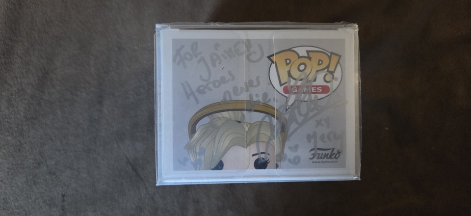 Funko Pop! Overwatch - Mercy #304 signed by Lucie Pohl | eBay