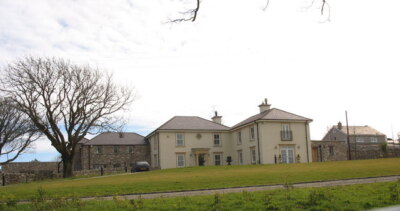 Photo 6x4 Pen-y-marian - a modern walled mansion Caim c2007 | eBay UK