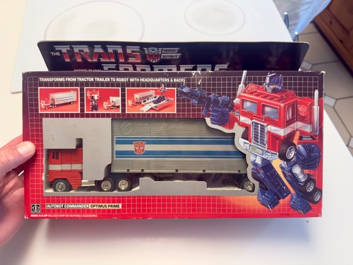 G1 Transformer "Optimus Prime" Box has been open but not played with ...