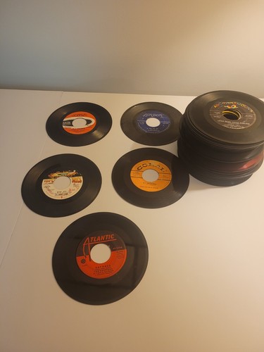 LOT 10 RECORDS 45 RPM 60'S MUSIC VINTAGE RARE random sent not tested ...