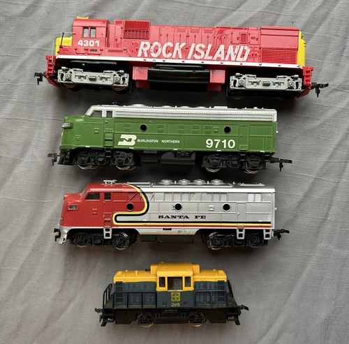 Lot Of 4 HO Scale Diesel Locomotives - Bachmann, Tyco, AHM | eBay