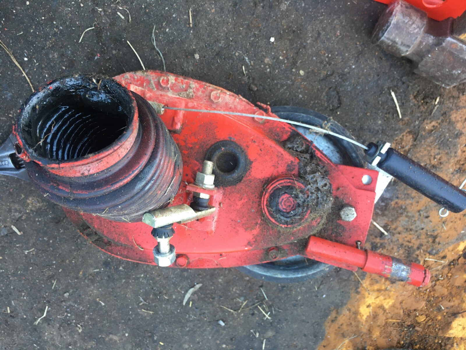 7052683YP Primary Chain Case Snapper Rear Engine Riding Mower for sale ...