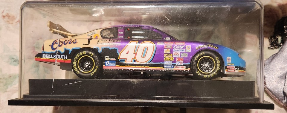 Revell #40 Sterling Marlin 2000 Coors/John Wayne Monte Carlo 1:24 1 Of ...