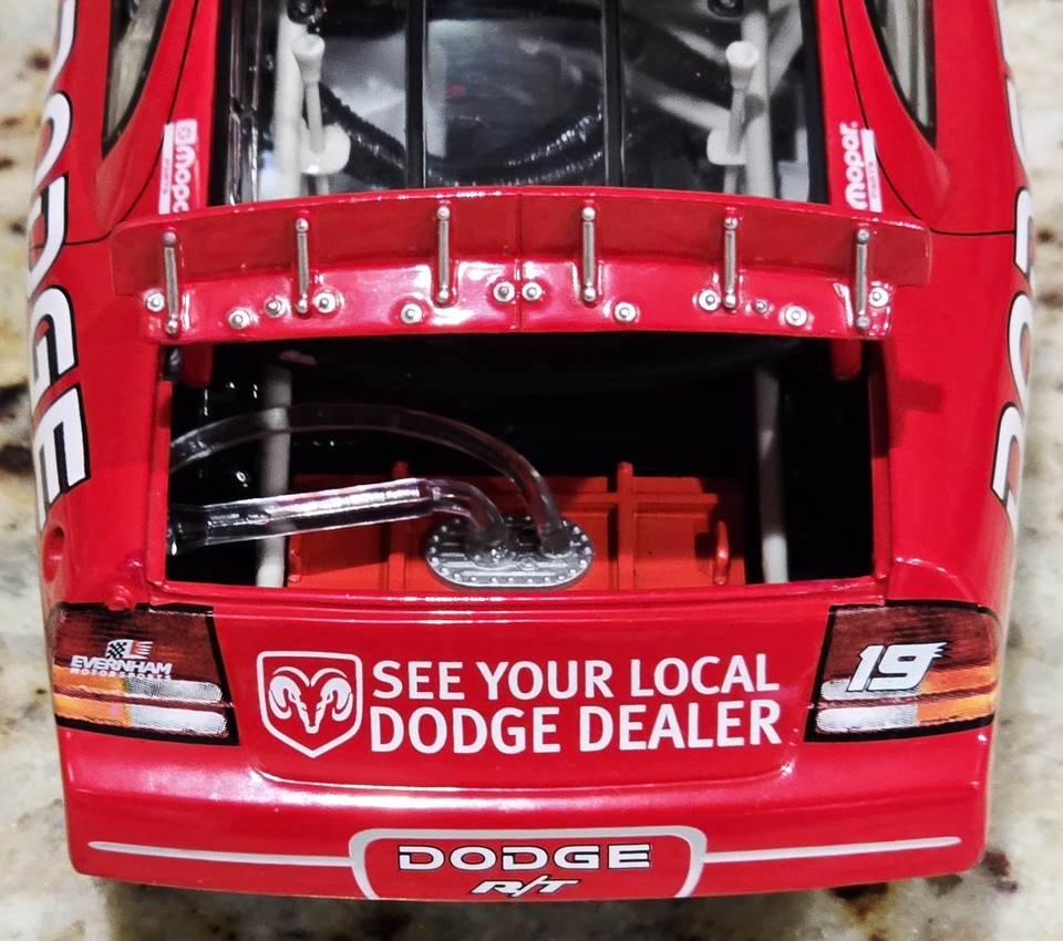 2002 #19 Jeremy Mayfield Dodge Dealers Intrepid 1:24 Diecast Action Mac ...