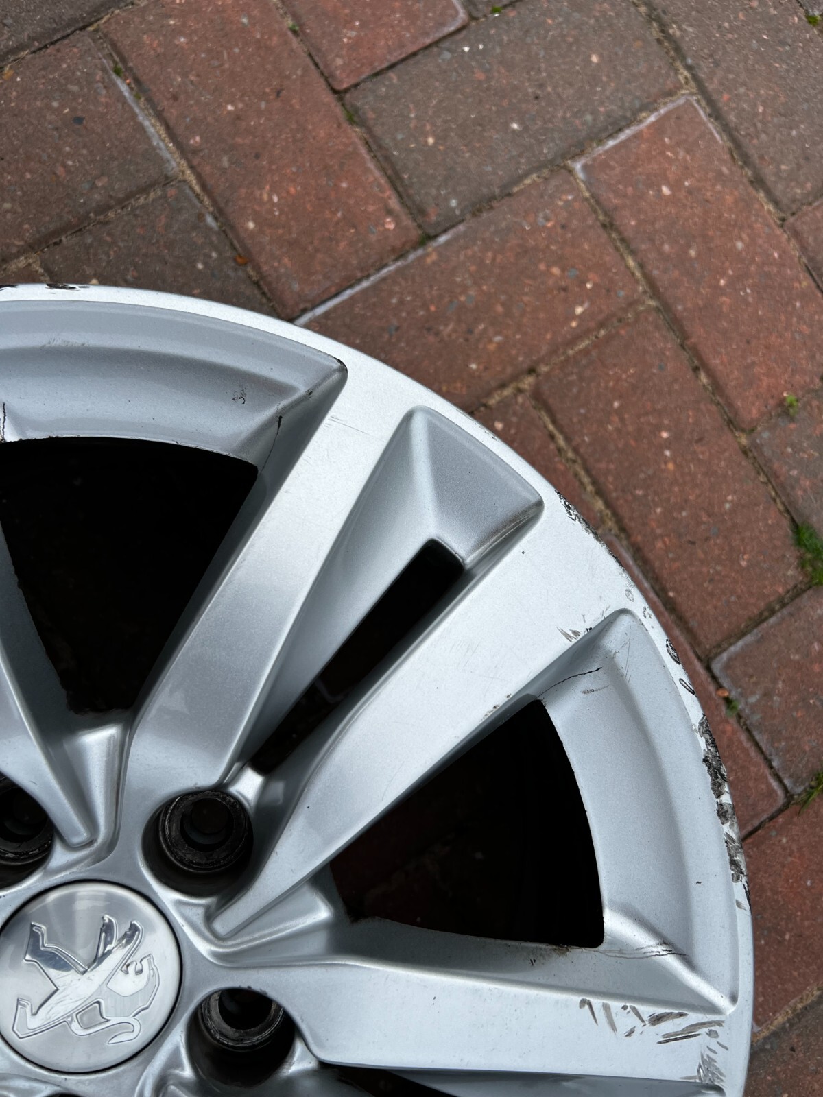 PEUGEOT 308 MK2 16" SPARE ALLOY WHEEL RIM 9677989577 7Jx16 ET44 GENUINE ...