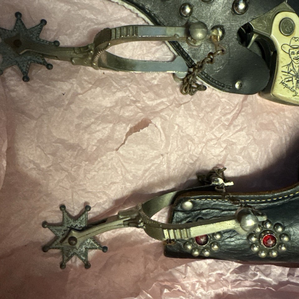Rear, Hopalong Cassidy, Guns, Hosters And Clothes | eBay
