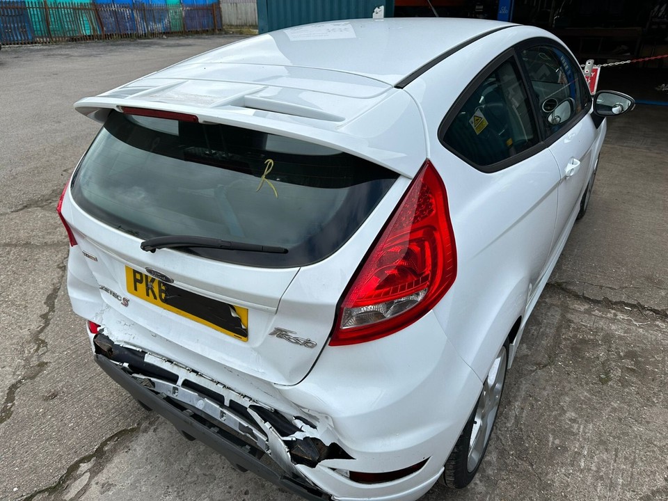 FORD FIESTA 1.6 DIESEL ZETEC S ST LINE BREAKING MK7 2008 - 2012 FROZEN ...