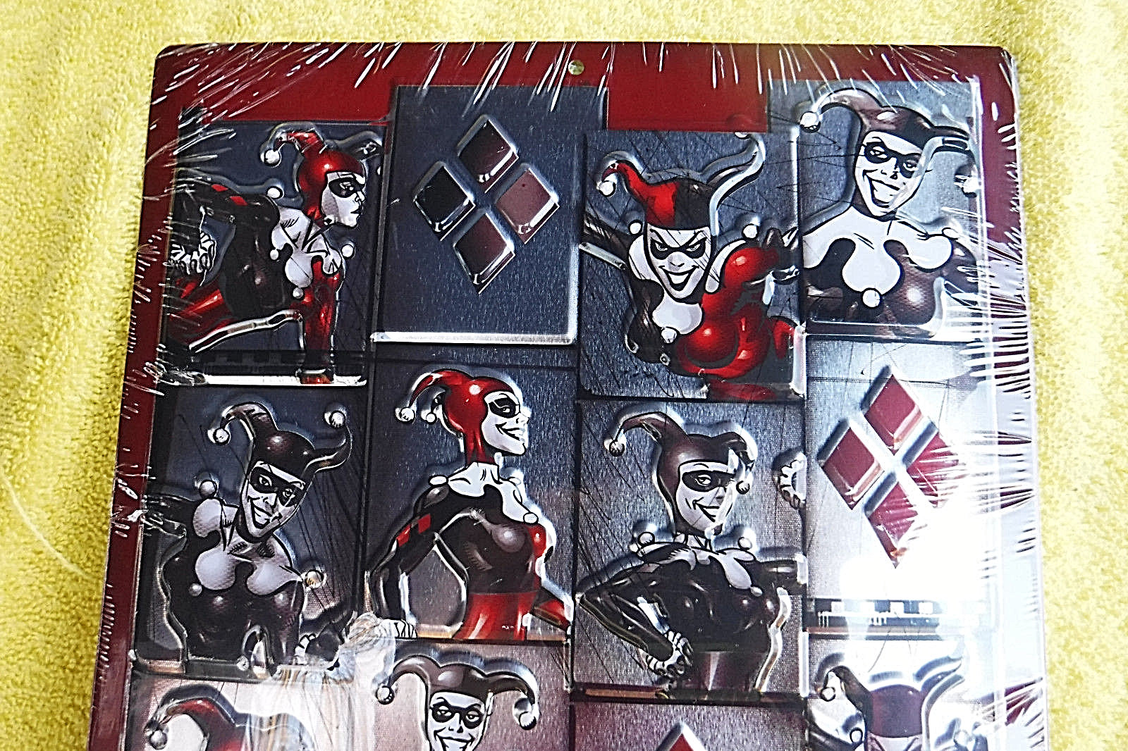 NEW RARE/oop HARLEY QUINN 3D METAL SIGN! BLOCKED EMBOSSED 13" x 9 ...