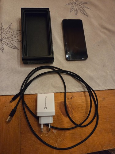 Samsung Galaxy S22 SM-S901B/DS - 128GB - Phantom Black (Ohne Simlock ...