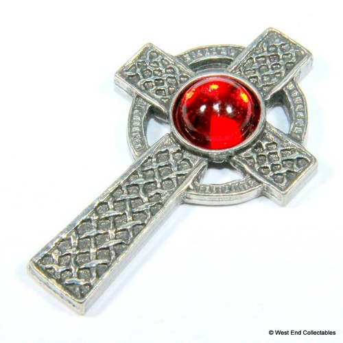 Celtic Cross Pin Brooch Badge - Red Scottish / Irish Gaelic Cross UK ...