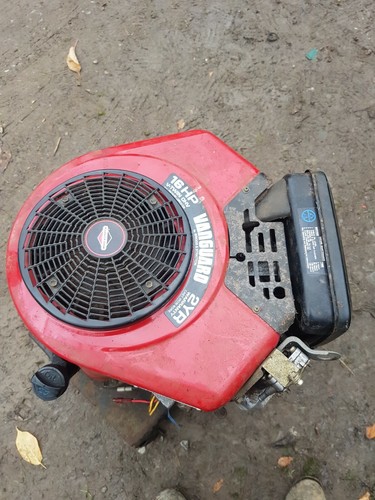 Ride on lawn mower 16 HP v twin Briggs & and Stratton Engine red top ...