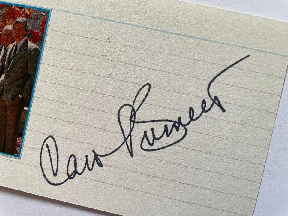 Carol Burnett - 'Queen of TV Comedy' - Original Hand Signed Autograph ...