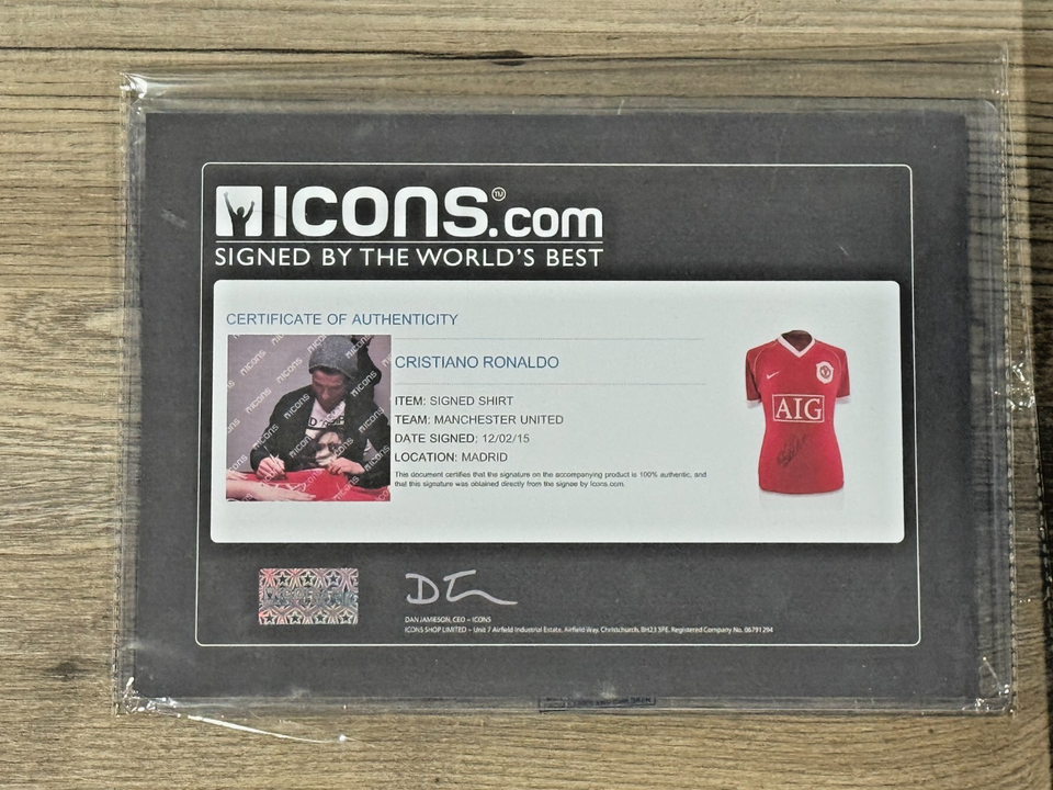 Cristiano Ronaldo Signed 2006 Manchester United Jersey Icons COA Framed ...