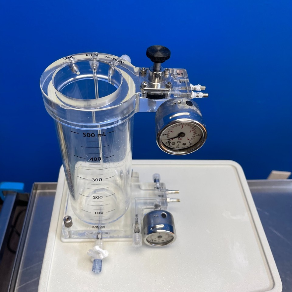 Millipore Labscale TFF Tangential Flow Filtration System Acrylic 500mL ...