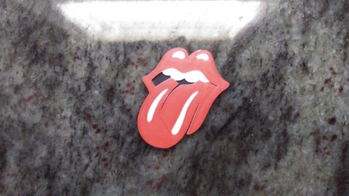 The Rolling Stones Logo Kitchen Magnet Rock and Roll Memorabilia ...