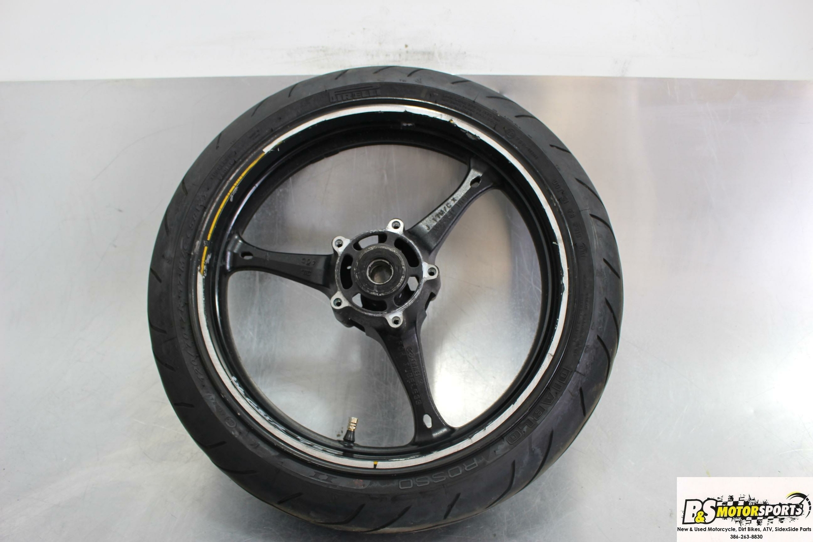 06-07 Suzuki Gsxr750 Gsxr 750 600 Front Wheel Rim W Tire Pirelli 120/70 ...