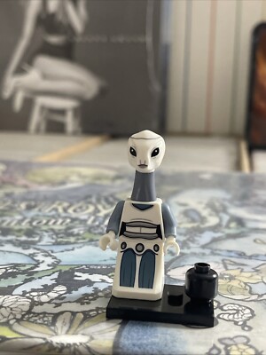 TAUN WE KAMINOAN LEGO MINIFIG FIGURE star wars attack of the clones obi ...