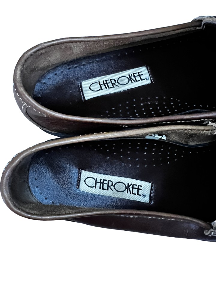 Cherokee Brown Genuine Leather Flat Shoes Women's 7.5M Brass Tassel ...