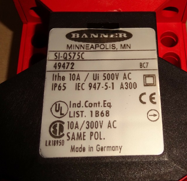 Banner Safety Interlock Switch 49472 Si-qs75c SIQS75C for sale online ...
