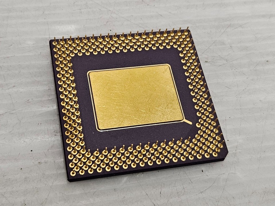 AMD K5-PR166ABR, Socket 7, Top Gold Vintage Processor, Very Rare ...