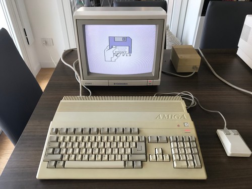 Commodore Amiga 500 + monitor originale + mouse + alimentatore ...