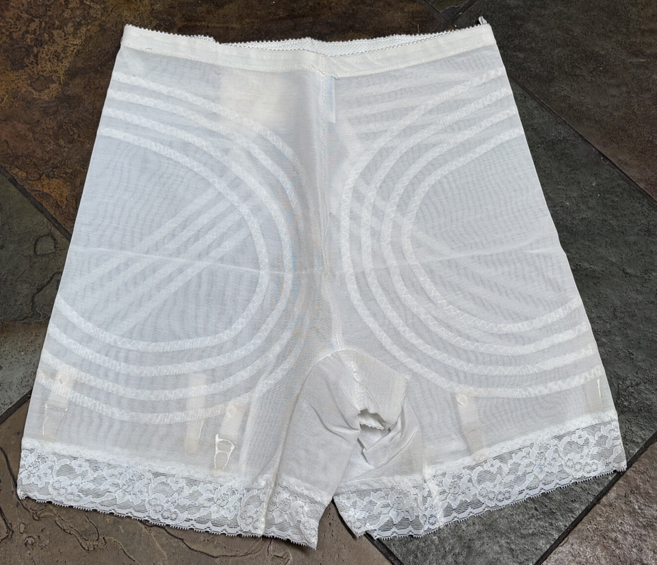 RAGO White Size 1X Lace Girdle Mid Thigh Shaper Garter Panties #679X ...