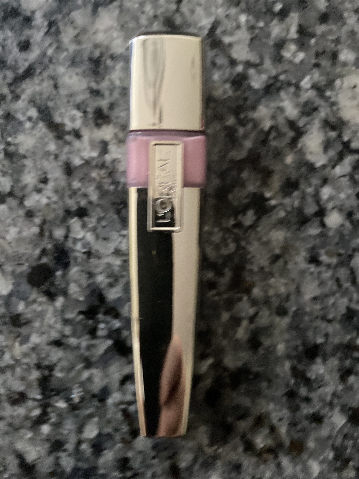 L'Oreal Paris Colour Caresse Wet Shine Lip Stain - Pink Perseverance ...