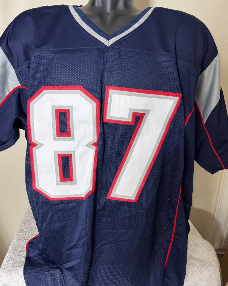 Rob Gronkowski Signed Autographed New England Patriots Jersey Beckett ...