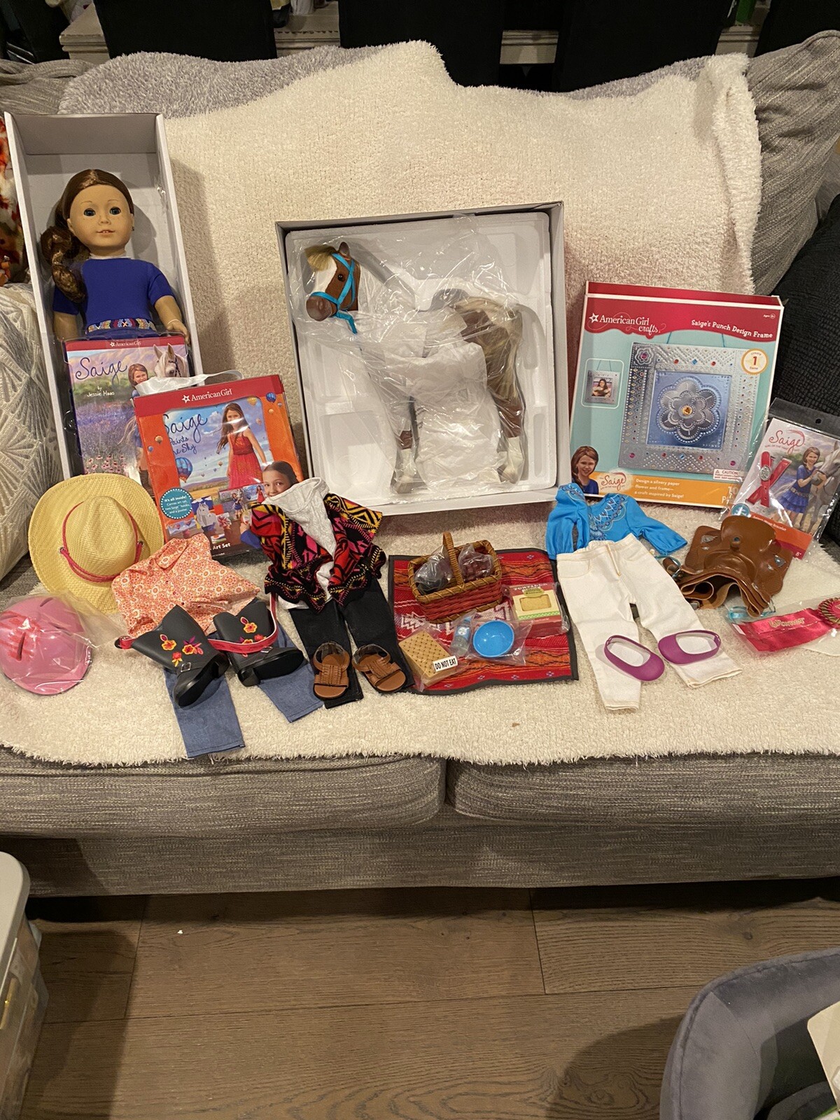 New 2013 Girl of the Year, Saige Ultimate Collection Doll,Outfits,Horse ...