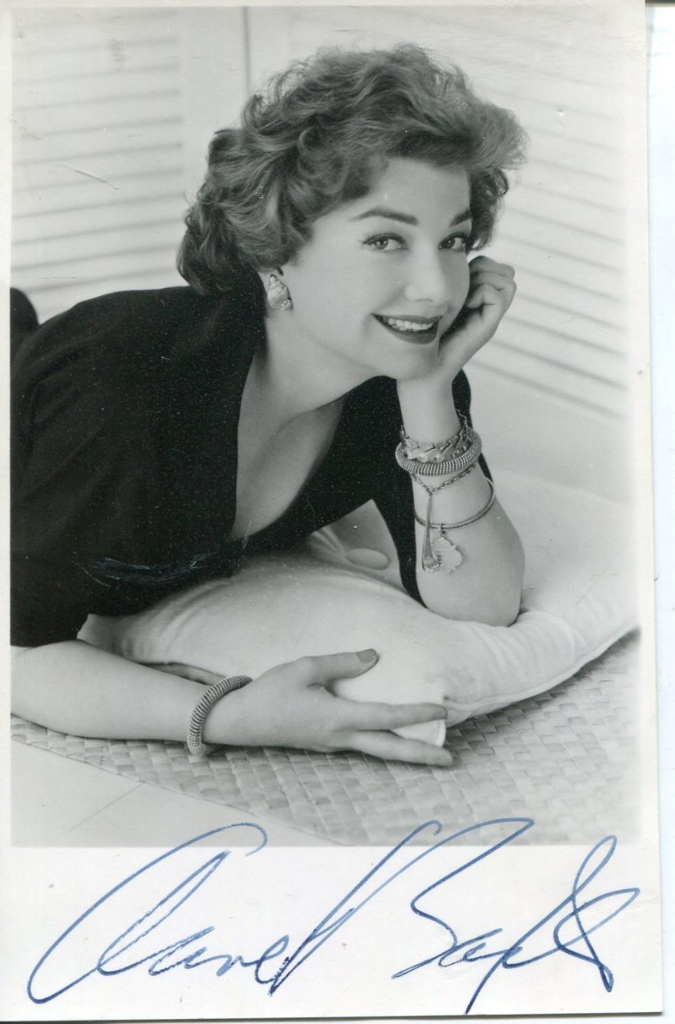 Anne Baxter Autograph Actress All About Eve I Confess Batman Signed ...