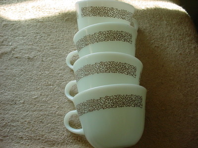 PYREX WOODLAND BROWN MILK GLASS COFFEE CUPS x 4 GENTLY USED FREE USA ...