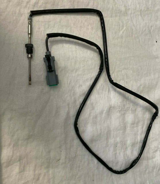 Genuine International Exhaust Gas Temperature Sensor 2593753C92 for ...