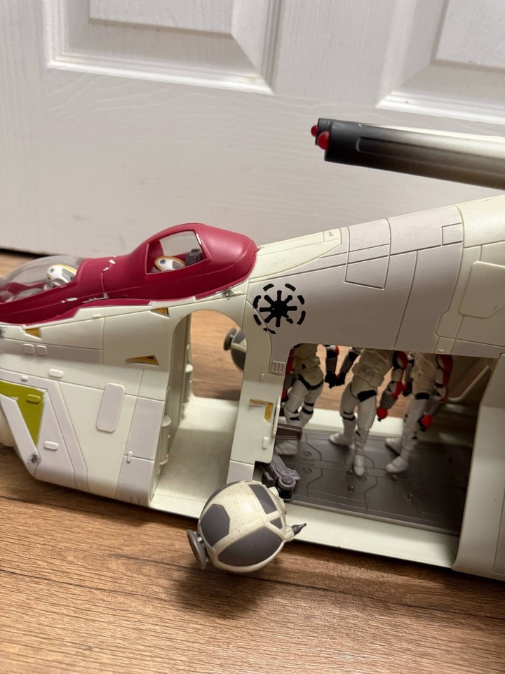 Star Wars Clone Wars Gunship 2002 Republic Command Vehicle Hasbro Color ...