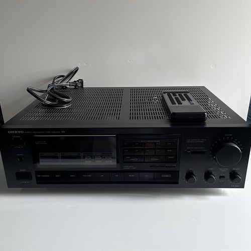 Onkyo TX-840 Quartz Synthesized Tuner Amplifier R1 w/ Remote Bundle ...
